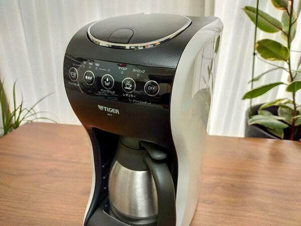 タイガーのコーヒーメーカー「ACT-E040」を実機レビュー！真空ステンレスサーバーが便利 - Rentio PRESS[レンティオプレス]