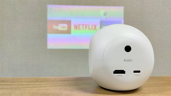 Nebula Astro実機レビュー！子どもと楽しめるAnkerの超小型モバイルプロジェクター - Rentio PRESS [レンティオプレス]