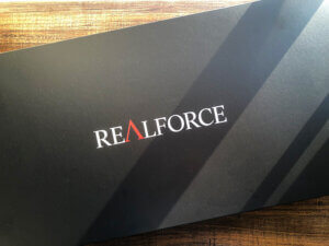 REALFORCE(リアルフォース) R3を実機レビュー！東プレ初の無線キーボードの特長と使用感を紹介 - Rentio PRESS [レン ...