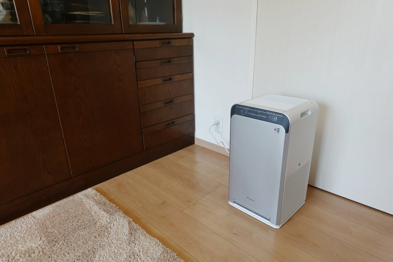 ダイキンの空気清浄機 UVストリーマACB50X-Sをレビュー！ お手入れ方法やアプリ操作、使用して気づいた点をお伝えします - Rentio PRESS [レンティオプレス]