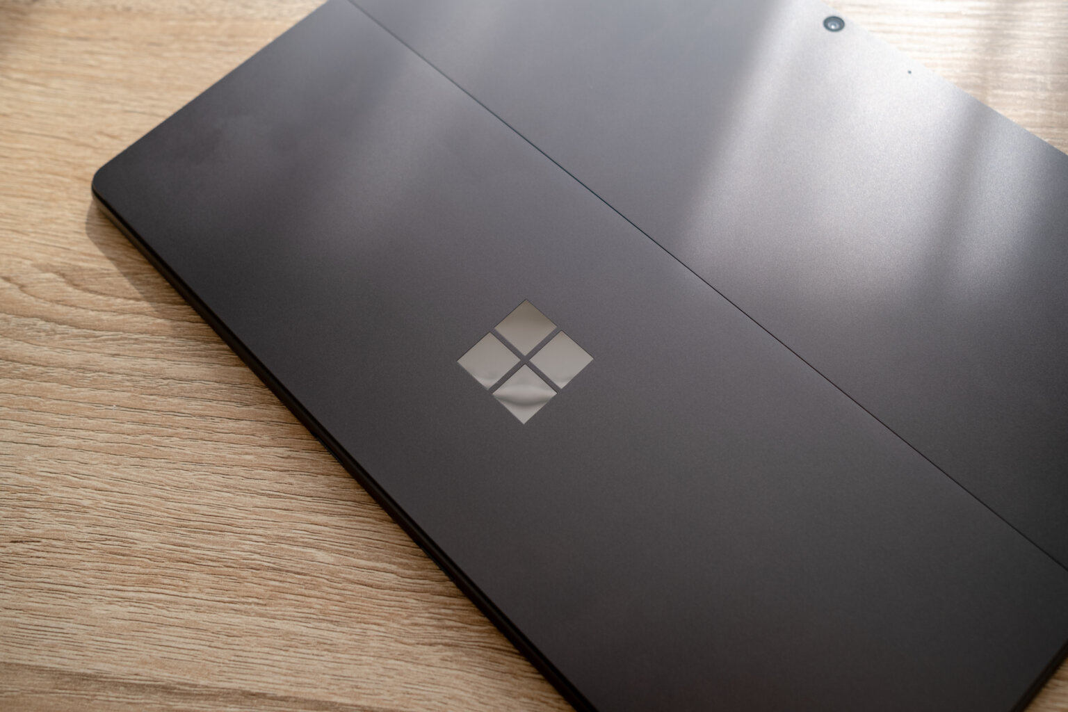 Surface Pro 8をレビュー！タブレット？ノートPC？どっちも良いところ取りをした2 in 1タブレットPC - Rentio PRESS [レンティオプレス]