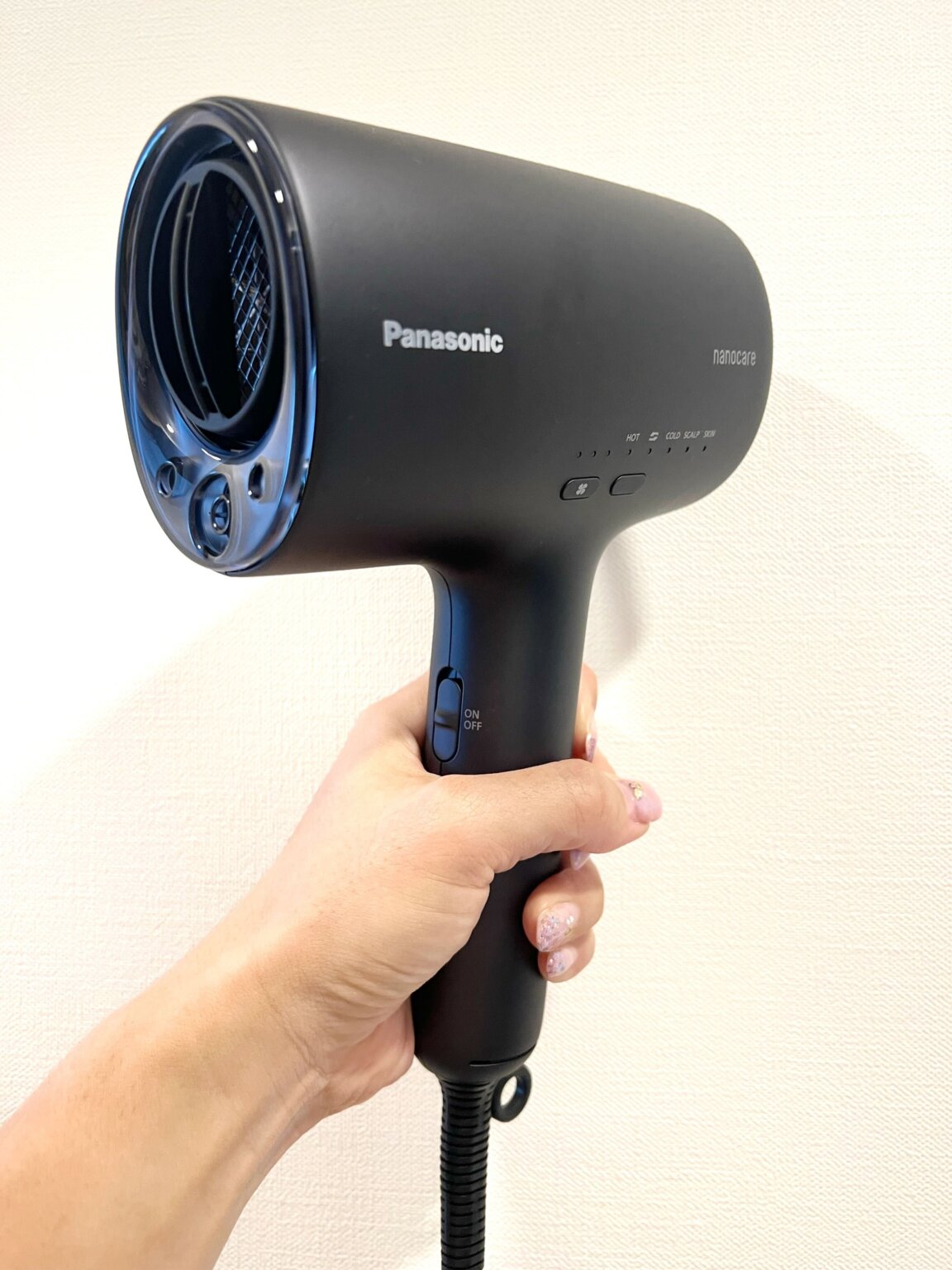 Panasonicヘアドライヤー「ナノケア EH-NA0J」の使用レビュー！うるおい×速乾の効果的な使い方もご紹介 - Rentio PRESS [レンティオプレス]