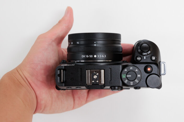 Nikon Z30実写レビュー。VLOG撮影で活躍する性能と機能を備えた手軽なミラーレス一眼 - Rentio PRESS [レンティオプレス]