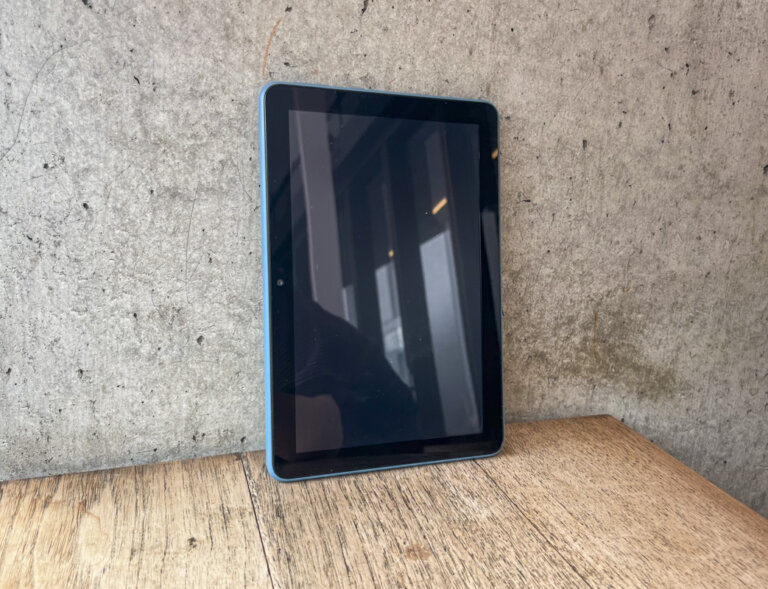 AmazonタブレットFire HD 8の実機レビュー！安価でコスパの高さが 電子書籍派や高齢者にもおすすめ - Rentio PRESS [レンティオプレス]