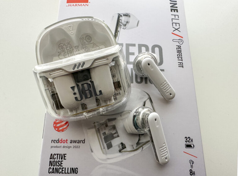 JBL Tune Flex Ghost Editionをレビュー！使い分けできる2ウェイ使用のコスパ良な完全ワイヤレスイヤホン - Rentio PRESS [レンティオプレス]