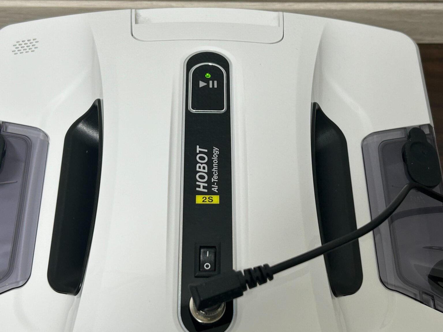 窓拭きロボット HOBOT-2Sをレビュー！窓拭きロボット初心者が使用すると…？ - Rentio PRESS [レンティオプレス]