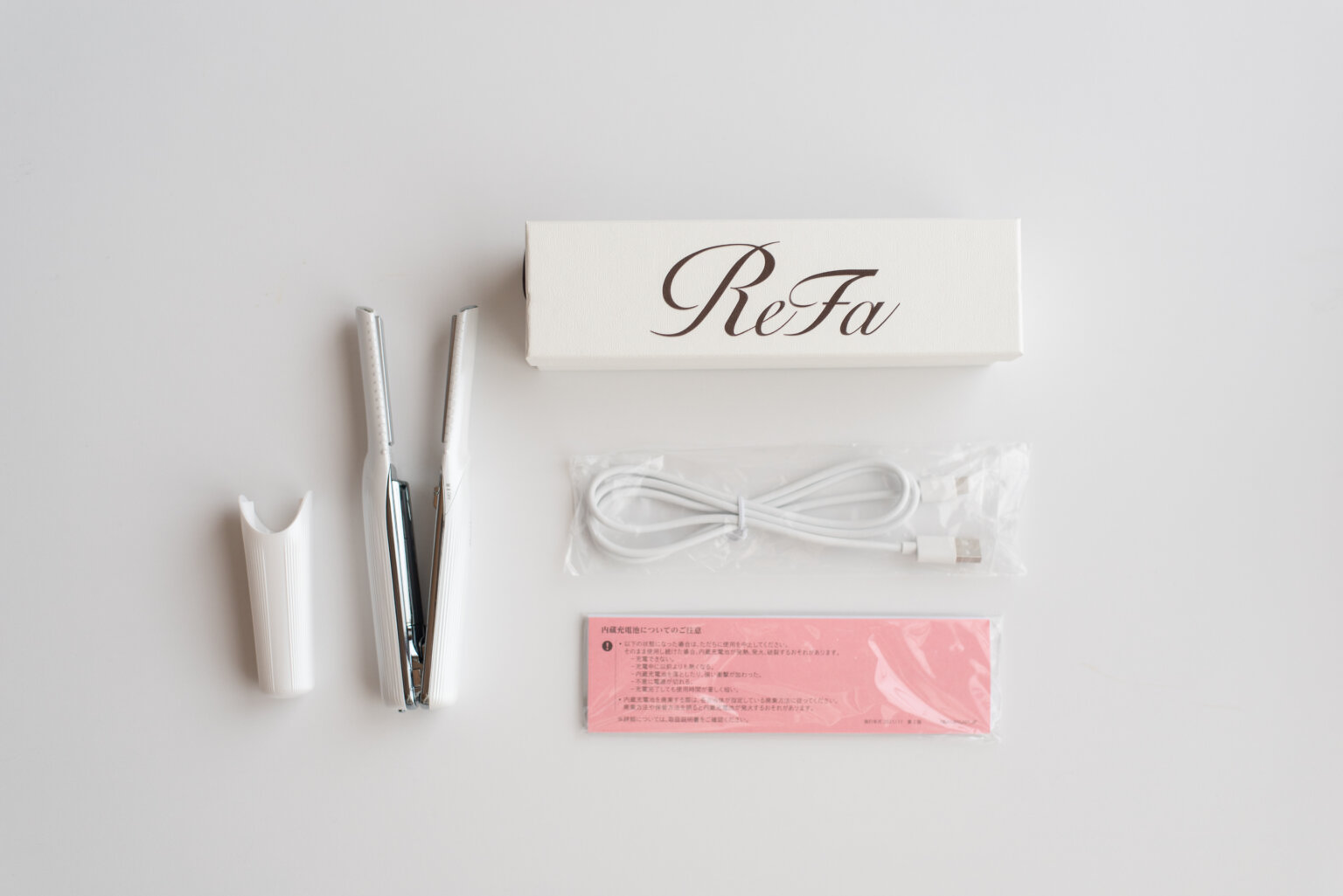 ReFa リファビューテック フィンガーアイロンをレビュー！毛先のスタイリングには必須のアイテム！ - Rentio PRESS [レンティオプレス]