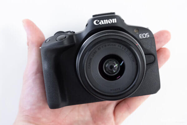 Canon EOS R50実写レビュー。大人気EOS Kissの伝統と最新技術が融合した初心者におすすめの1台 - Rentio PRESS ...