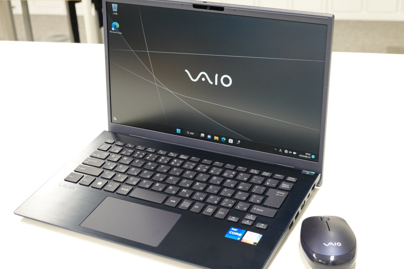 「VAIO F14」実機レビュー！VAIOブランドの新定番は万人におすすめ！ - Rentio PRESS [レンティオプレス]