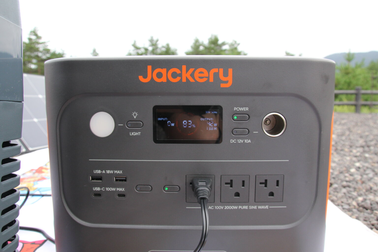 Jackery Solar Generator 1000 Plusを使用レビュー！コンパクト・大容量・2000Wの高出力の高機能ポタ電セット ...
