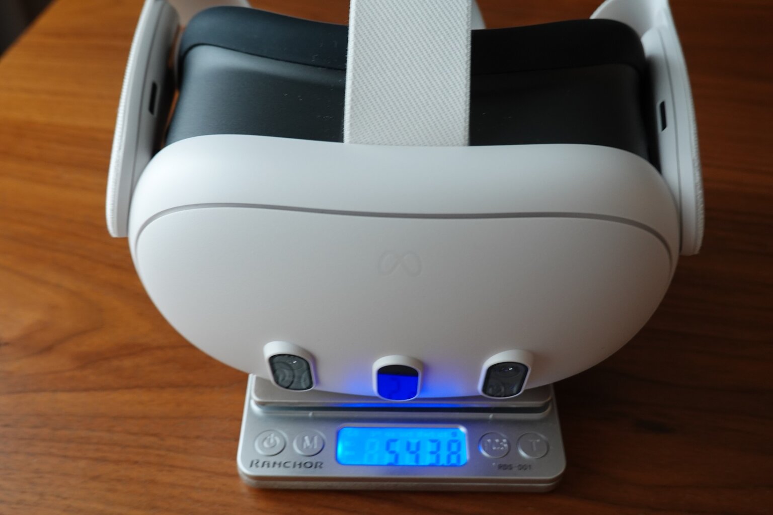 Meta Quest 3(メタクエスト3)使用レビュー！ゲーム・仕事・MR体験にもおすすめな次世代のVRゴーグル - Rentio PRESS ...