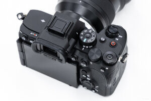 SONY α7R V実写レビュー。AF性能や手ブレ補正を強化し、更なる解像力を求めた高画素モデル - Rentio PRESS [レンティオプレス]