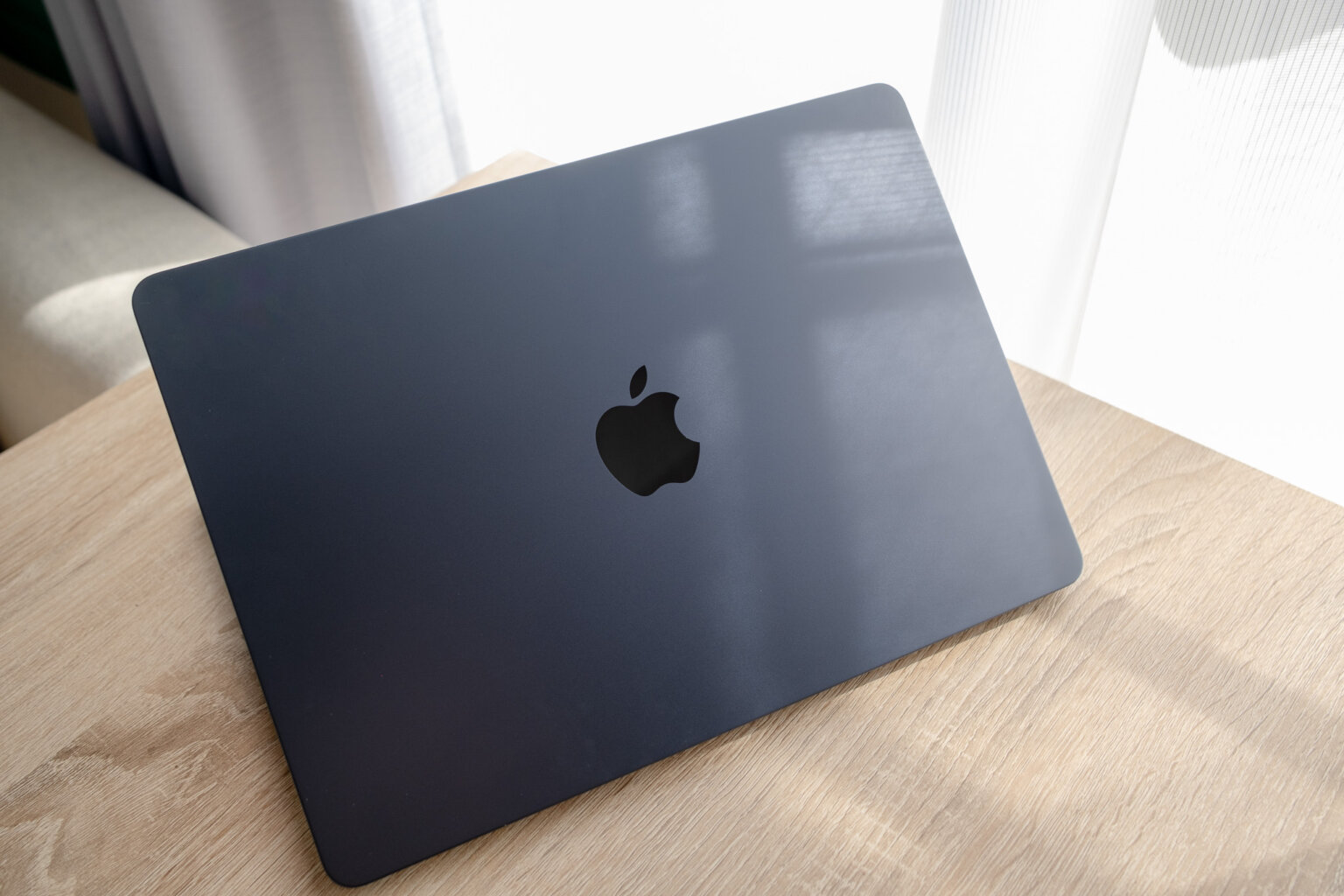 M3 MacBook Airをレビュー！動画編集、3DCG製作、ゲーム性能などM1モデルと比較しながら検証 - Rentio PRESS ...