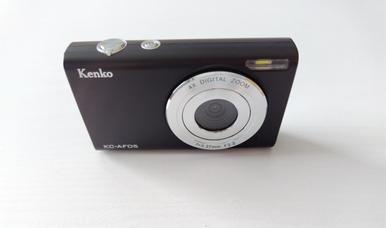 KC-AF05 ケンコー・トキナーのコンパクトデジタルカメラを使用レビュー！接写もできる軽量でコンパクトなお散歩カメラ - Rentio PRESS [レンティオプレス]